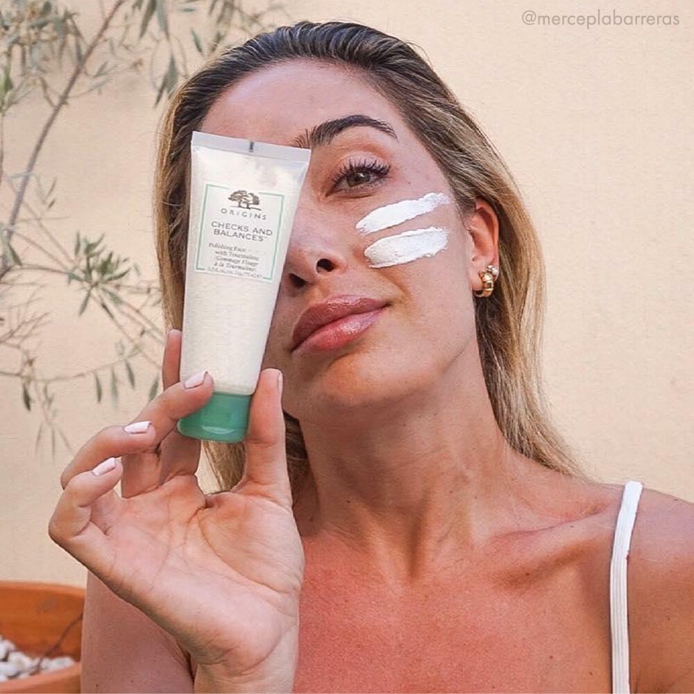 What are Dark Spots & Hyperpigmentation? | Origins Skincare